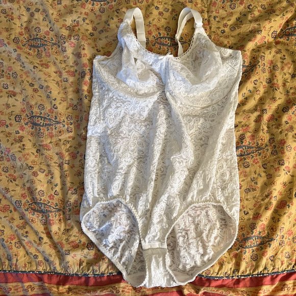 Bali | Intimates & Sleepwear | Vintage Bali Underwire Bodysuit White ...